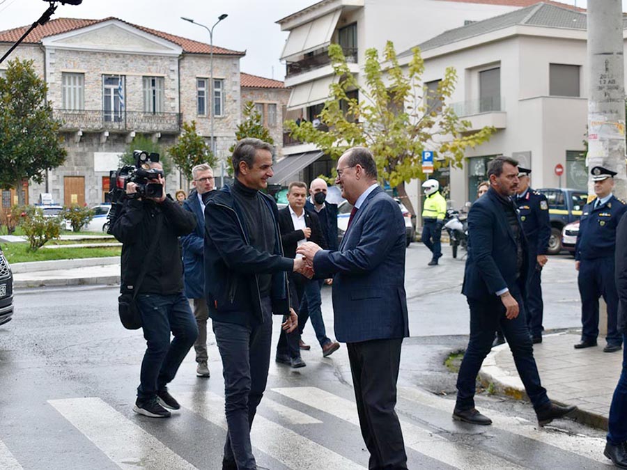 ΚΚΕ ΠΕΛΟΠΟΝΝΗΣΟΥ: Ο λαός δεν έχει να περιμένει τίποτα από τις ...